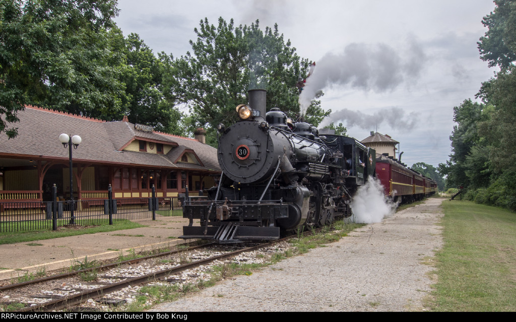 The excursion train pulls into Palestine Station